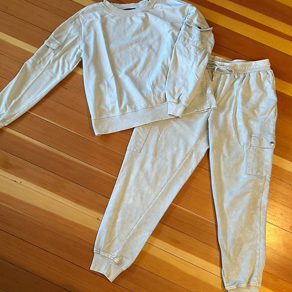 Jane and Delancey | Pants & Jumpsuits | Jane Delancey Cargo Sweatsuit | Poshmark